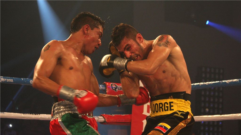 Sergio “Yeyo” Thompson derrotó por KO técnico a Jorge “Niño de Oro” Linares en Cancun, - Mexico ...